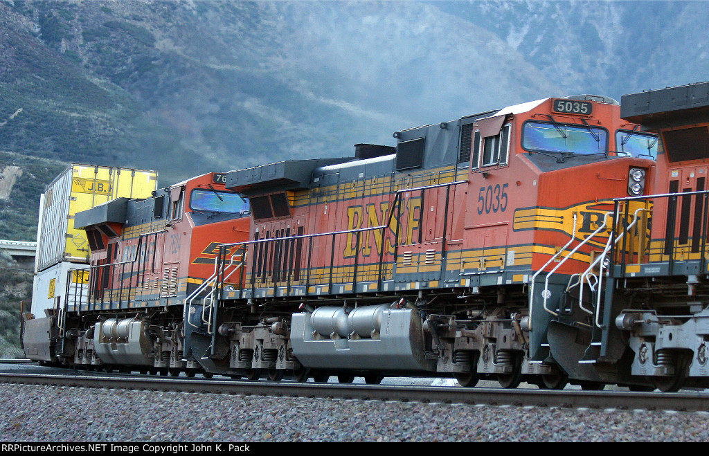 BNSF 5035